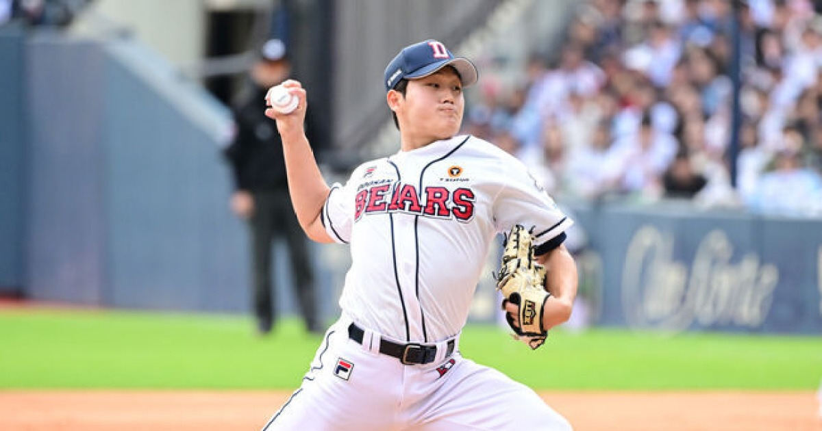 PS 데뷔전 맞아? 152km 강속구로 괴물 MVP 압도…‘신인왕 0순위’ 김택연, 가을도 강렬했다