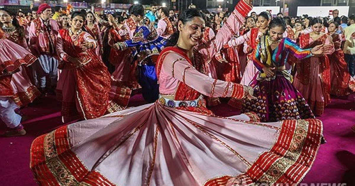 INDIA BELIEF TRADITIONS NAVRATRI