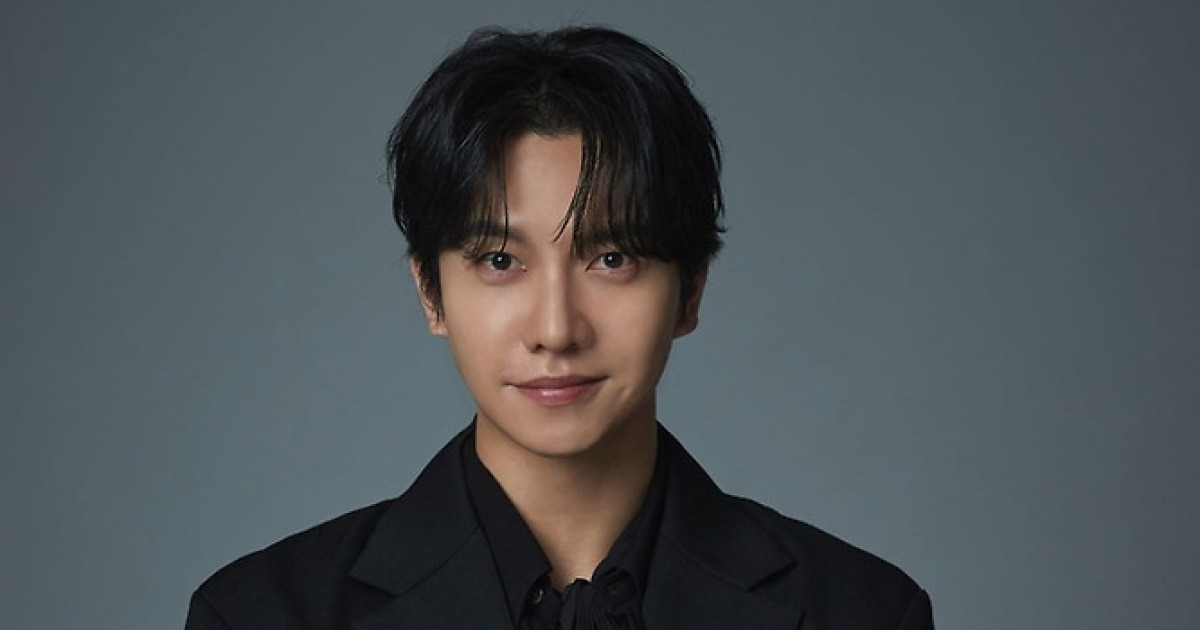 LG 6일 잠실 KT전 이승기 시구·가수 규빈 애국가 제창[준PO2]