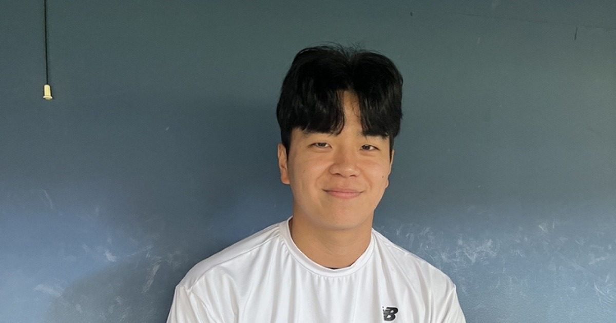 공 3개로 이닝 순삭한 ‘드라마광’ KT 손동현 “드라마도 16부작, 우리도 드라마 한 편 만큼 분위기 이어가면 돼”[준PO2]