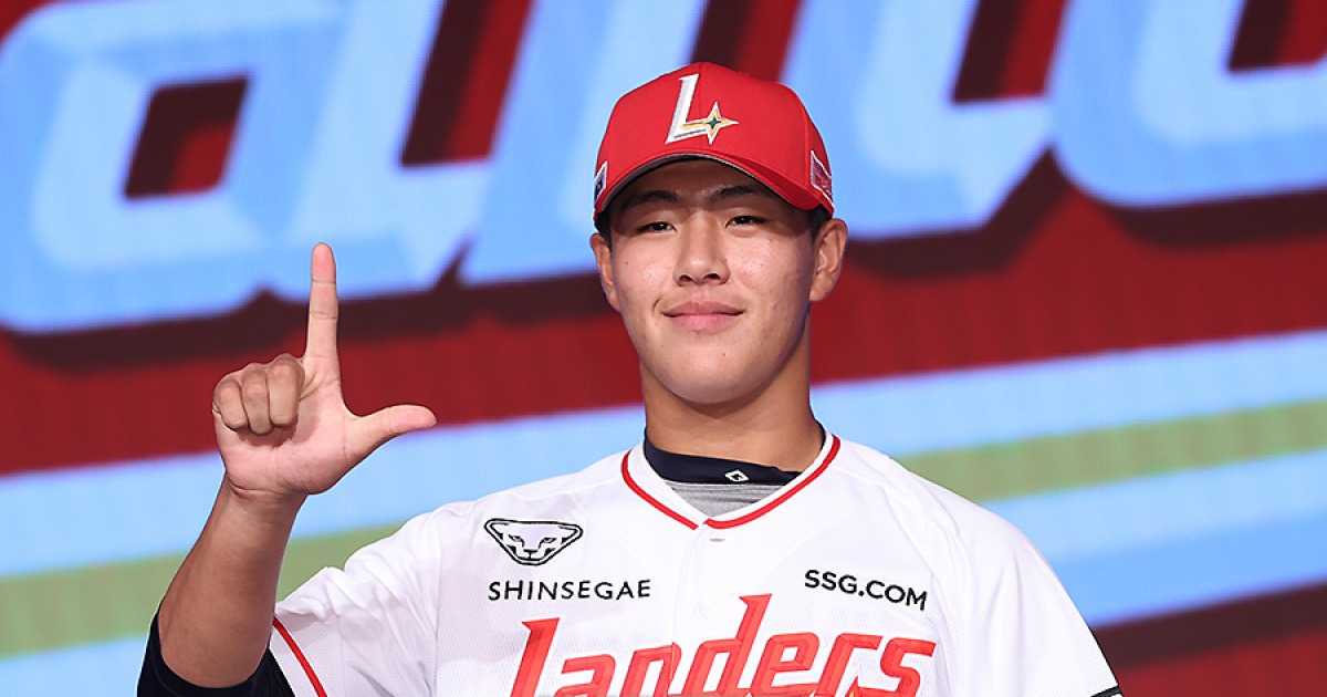 '내 꿈은 국가대표 포수' SSG 1R 이율예, 왜 2.2억 안겼나…"청라돔 시대 주전 성장 기대"