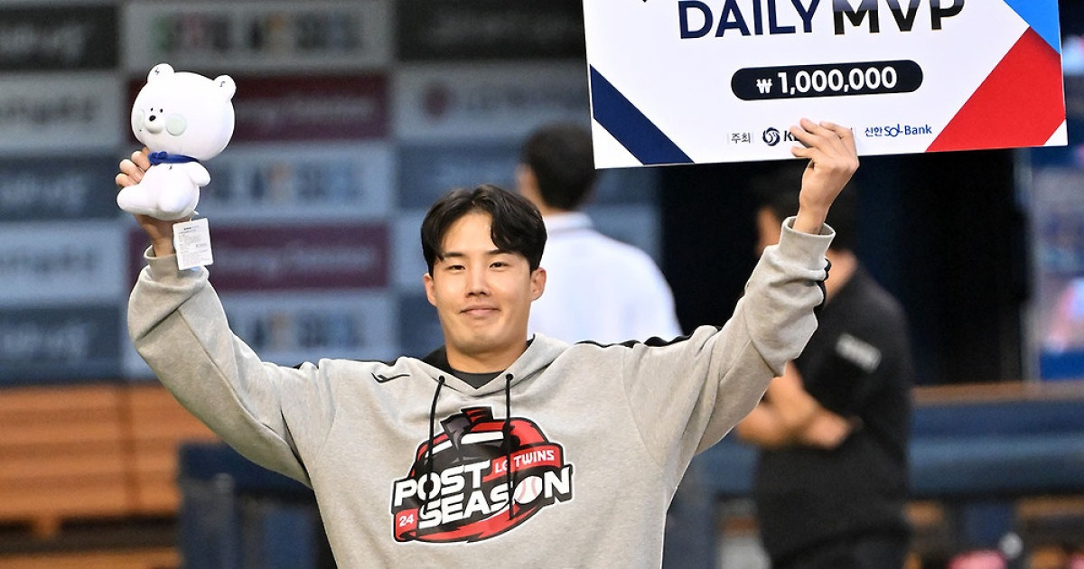 임찬규 '준PO2 데일리 MVP'[포토]