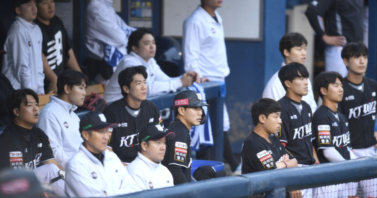 ‘가을 3연승 후 1패’ KT, 이제 ‘흐름’이 바뀌었다…‘단순 1패’로 끊을 수 있나 [준PO2]