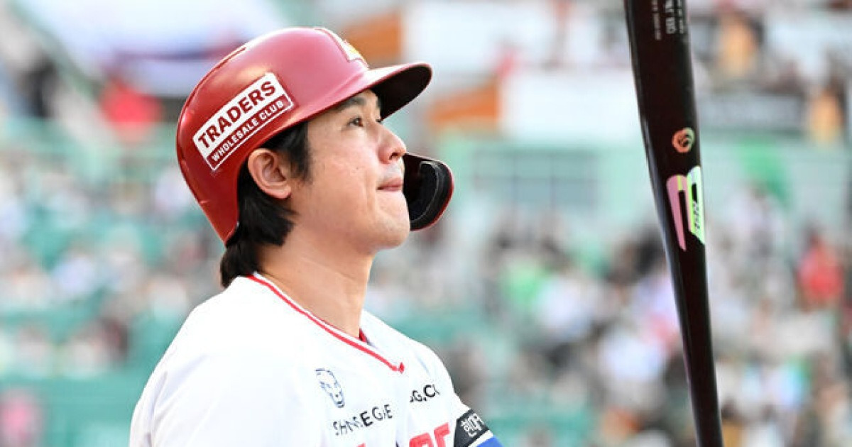 '은퇴' 추신수·김강민-'방출' 고효준-'FA' 최정까지? SSG 와이어 투 와이어 우승 주역들 하나둘씩 떠나나