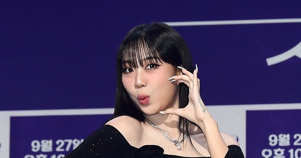 이영지 입담도 못 살렸다…1%대 '더 시즌즈', 문제는 MC아닌 KBS의 시스템 [TEN스타필드]