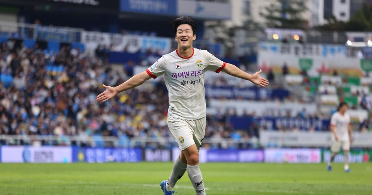 [오피셜]'멀티골' 이상헌, K리그1 33라운드 'MVP'...K리그2는 '1골-2도움' 모따