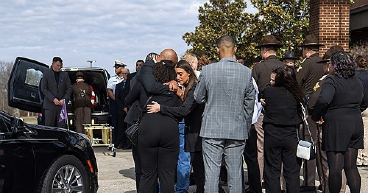 Lethal Restraint-Protecting The Badge