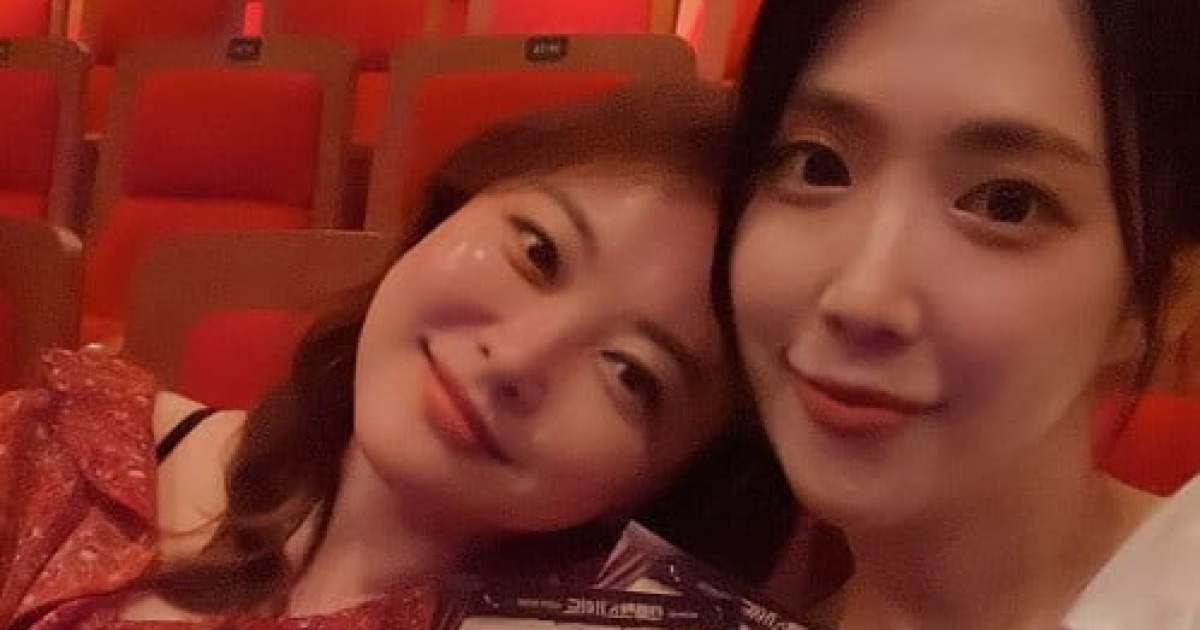 '44세' 심진화 '21kg' 감량 성공했나…미녀 쇼호스트 옆 안 밀리네