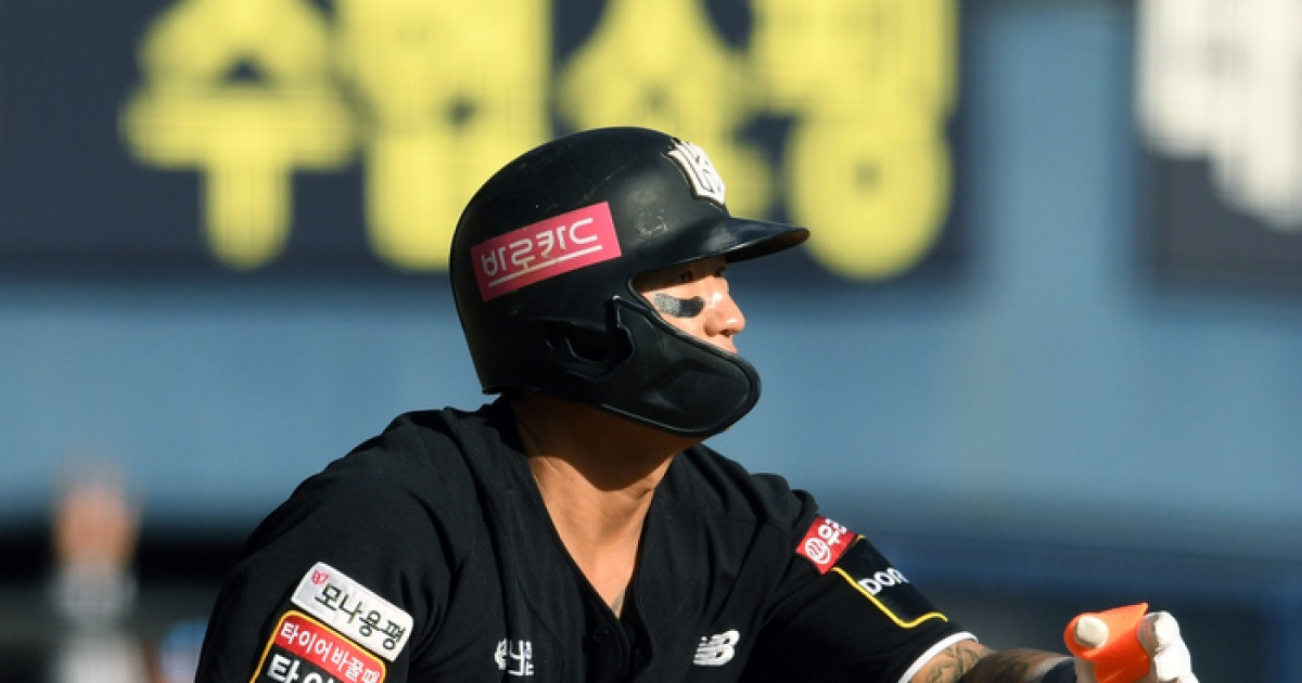 김민혁 선발 복귀+‘결승포’ 문상철 5번…‘벼랑 끝’ KT, 1차전 라인업 다시 꺼냈다 [준PO4]