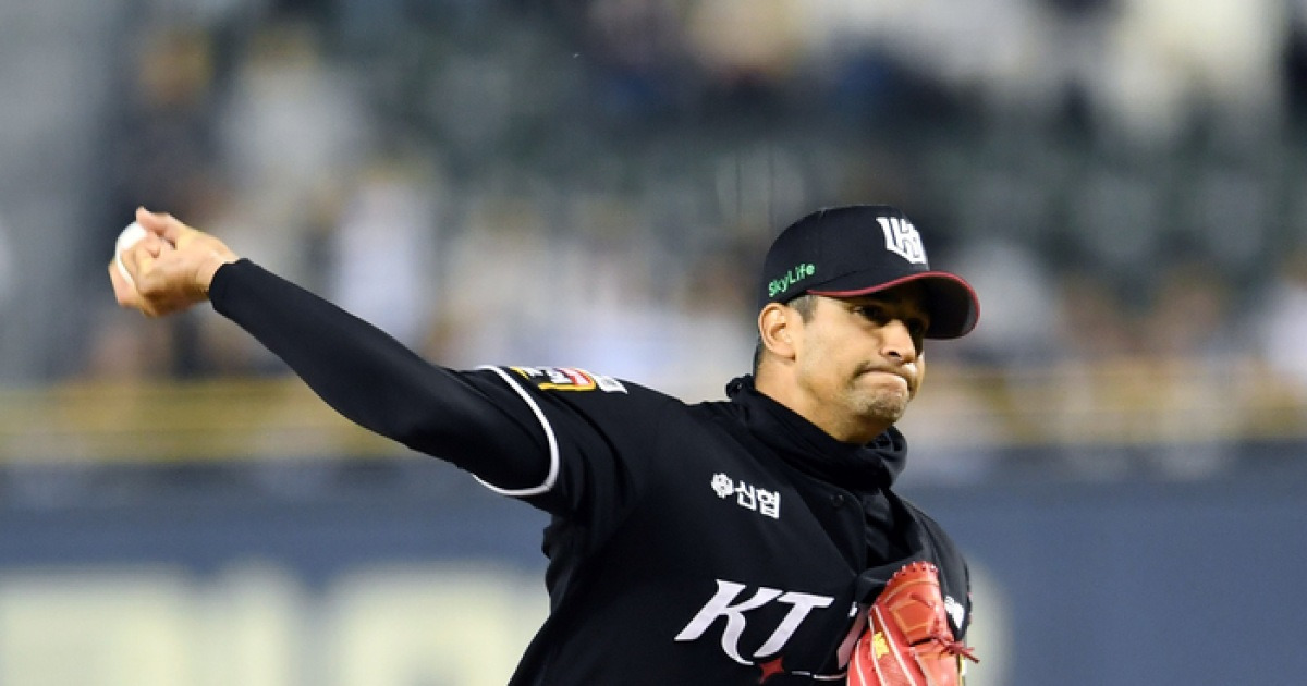 뜨거운 ‘가을 열기’ 현쟁진행형 KT-LG 4차전 1만7600명 매진, ‘PS 11경기’ 연속 매진 [준PO4]