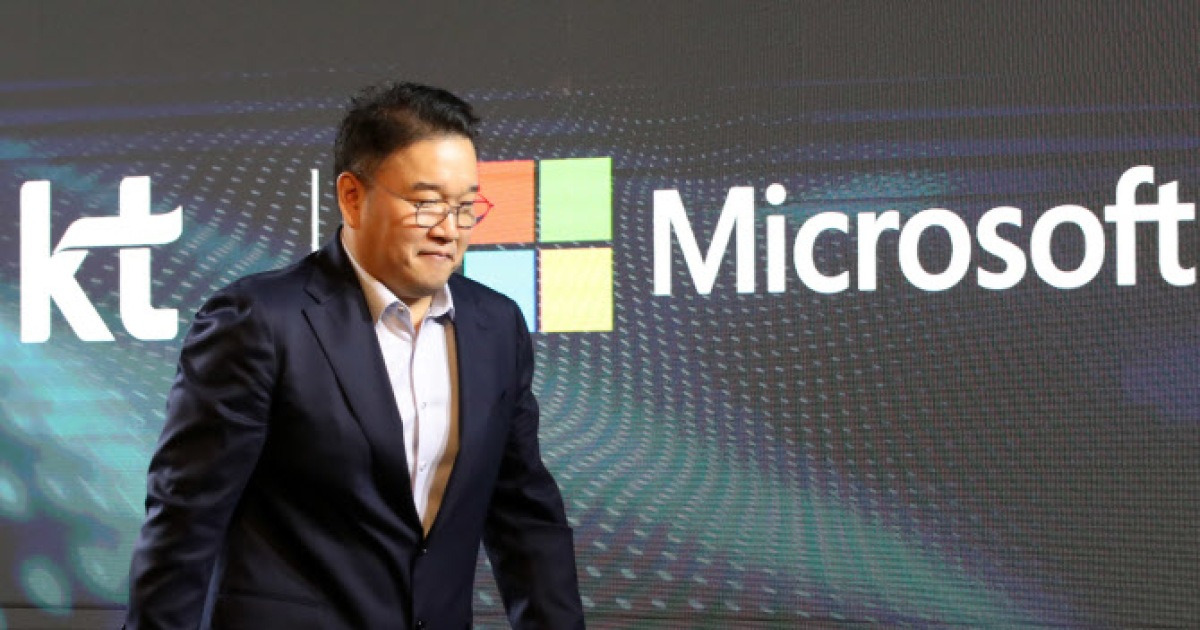 [포토] KT ‘AICT 컴퍼니’ 기자간담회 참석하는 조현우 MS 사장