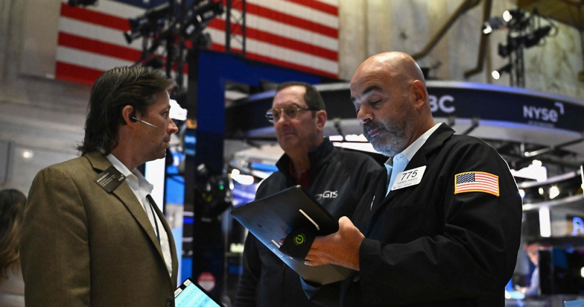 피벗 둘러싼 FOMC 갈등에도 美 증시 또 ‘사상 최고치’…반도체 훈풍, 韓 증시도 달굴까 [투자360]