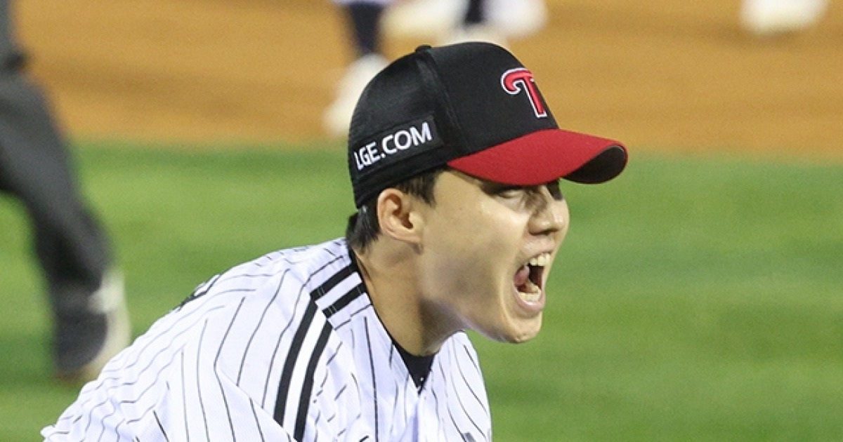 '삼성 나와' 대구는 LG가 간다! 2002년 KS 리벤지 매치 성사... KT 마법은 여기까지 [준PO5 현장리뷰]