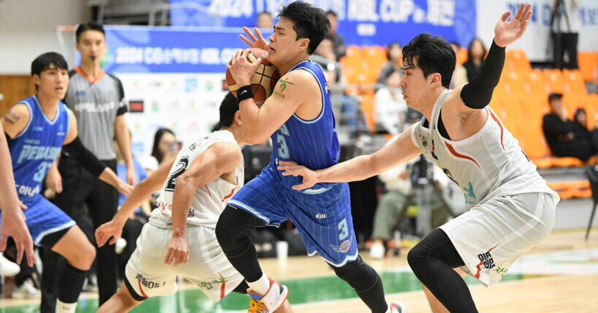 [KBL컵] KT 수비를 돌파하는 가스공사 정성우