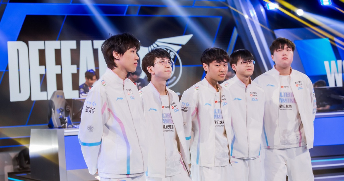 BLG, G2에 2대1 진땀승...LPL 팀 모두 롤드컵 8강