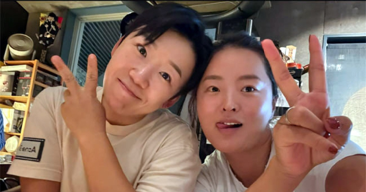 신지애-고진영 ‘SNS 찰칵’…“훈훈한 선후배의 우정 아름답다”[SNS ZONE]