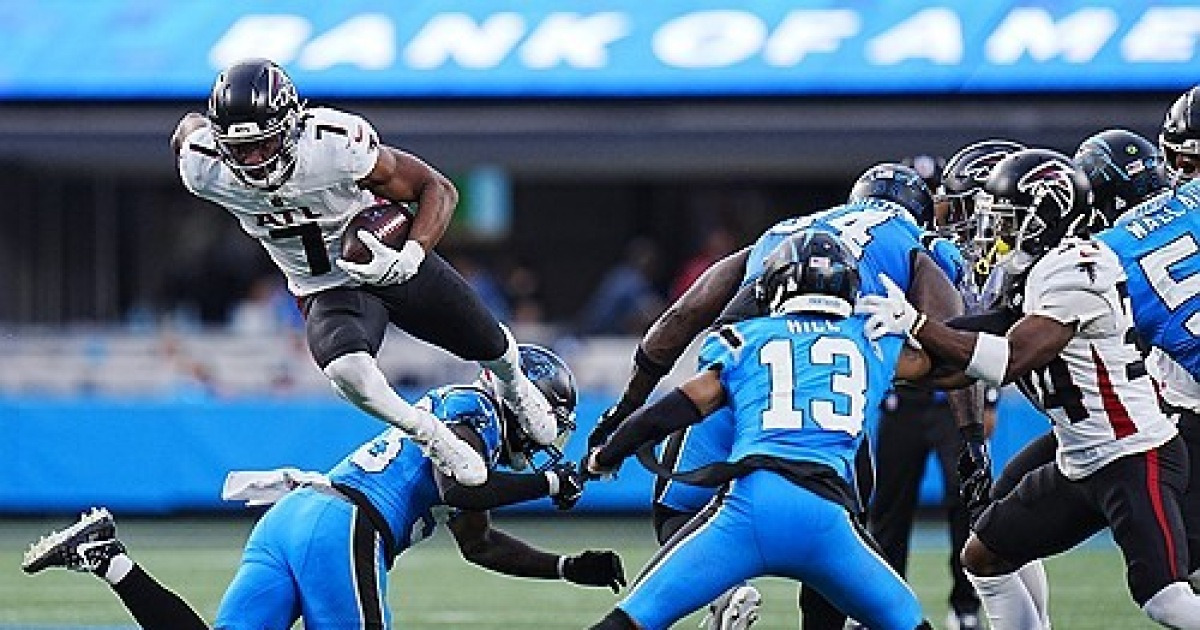 Falcons Panthers Football