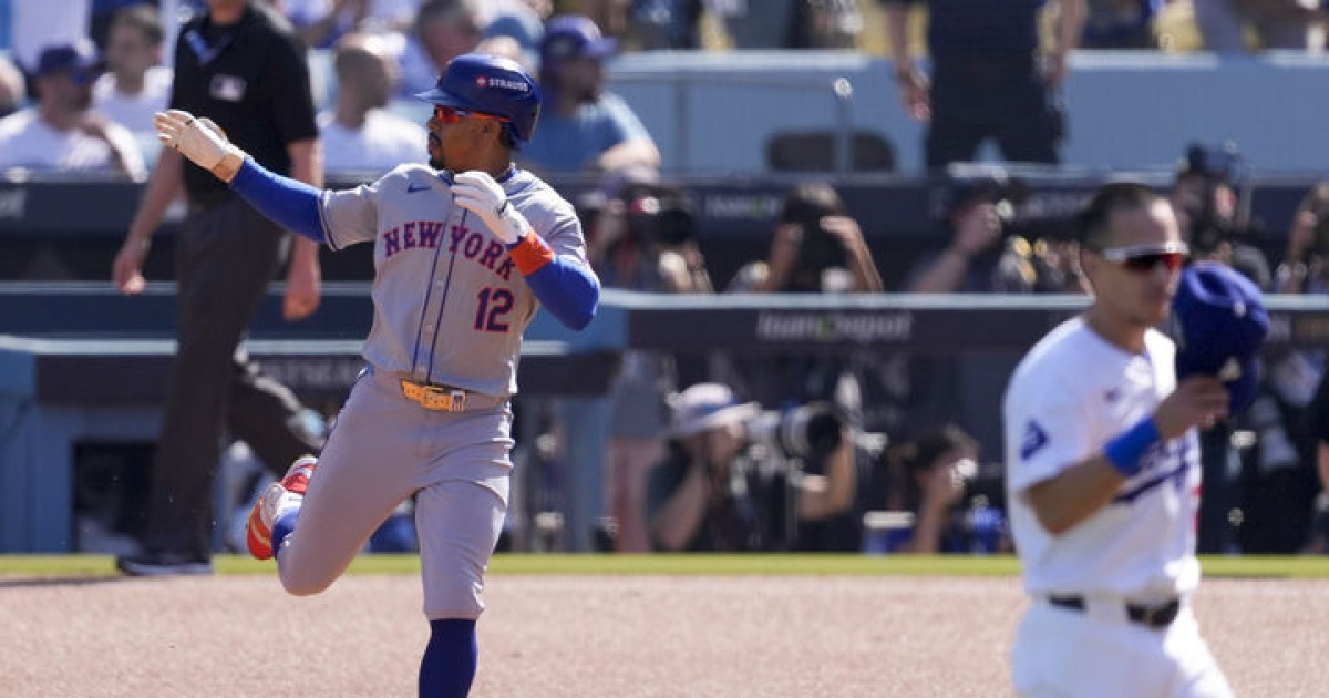 1회 선두타자에 홈런…다저스, MLB PS 최장 이닝 무실점 신기록 무산