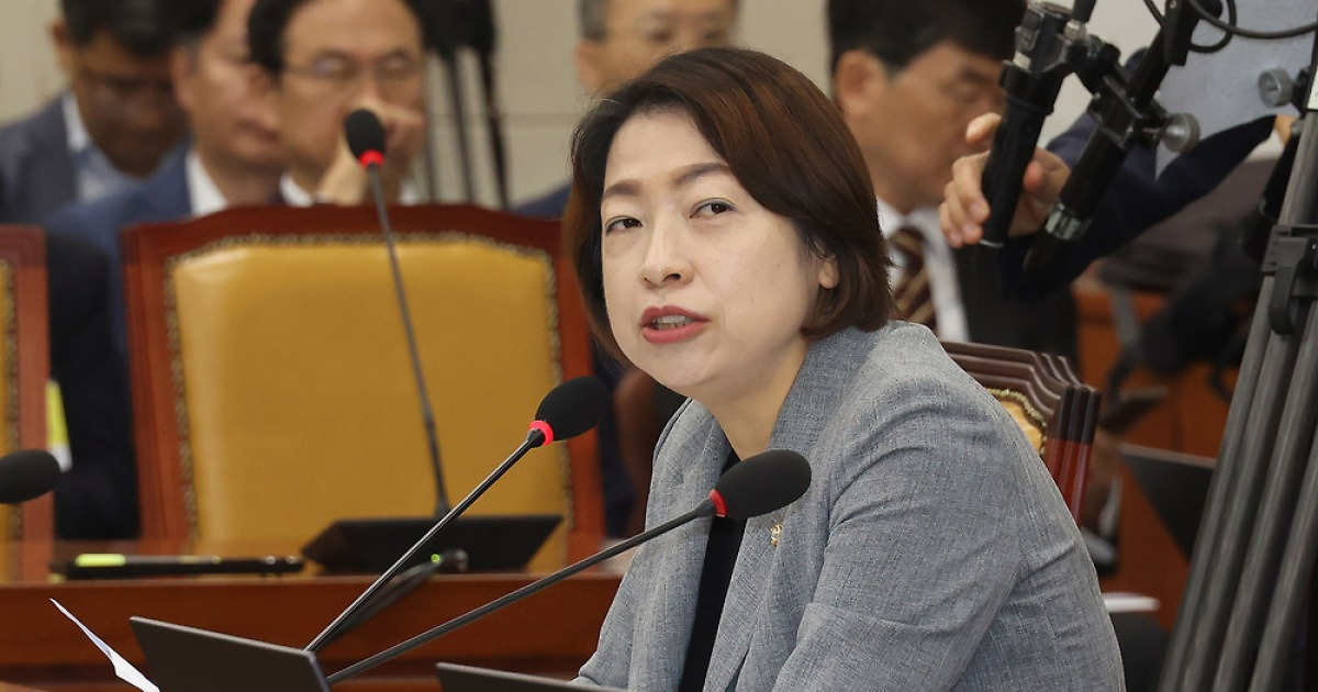 황정아 "KAIST 3년 간 '의대 진학' 자퇴 182명"