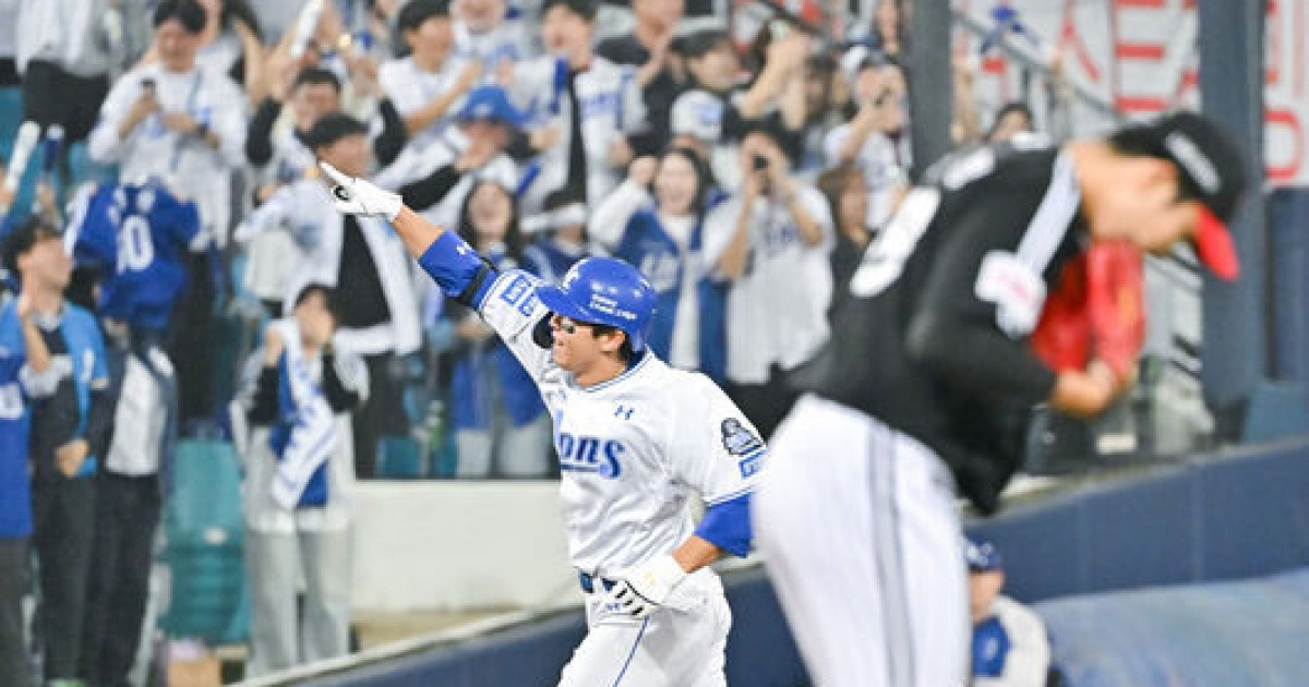 김영웅 또 넘겼다, PS 데뷔 2G 연속 홈런 폭발…7타수 무안타 '천적' 무너뜨렸다 [PO2]