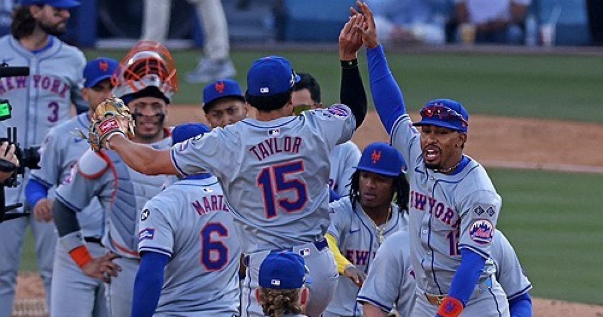 메츠, NLCS 2차전 7-3 승…다저스, '33이닝 연속 무실점' 마운드 붕괴+오타니 침묵