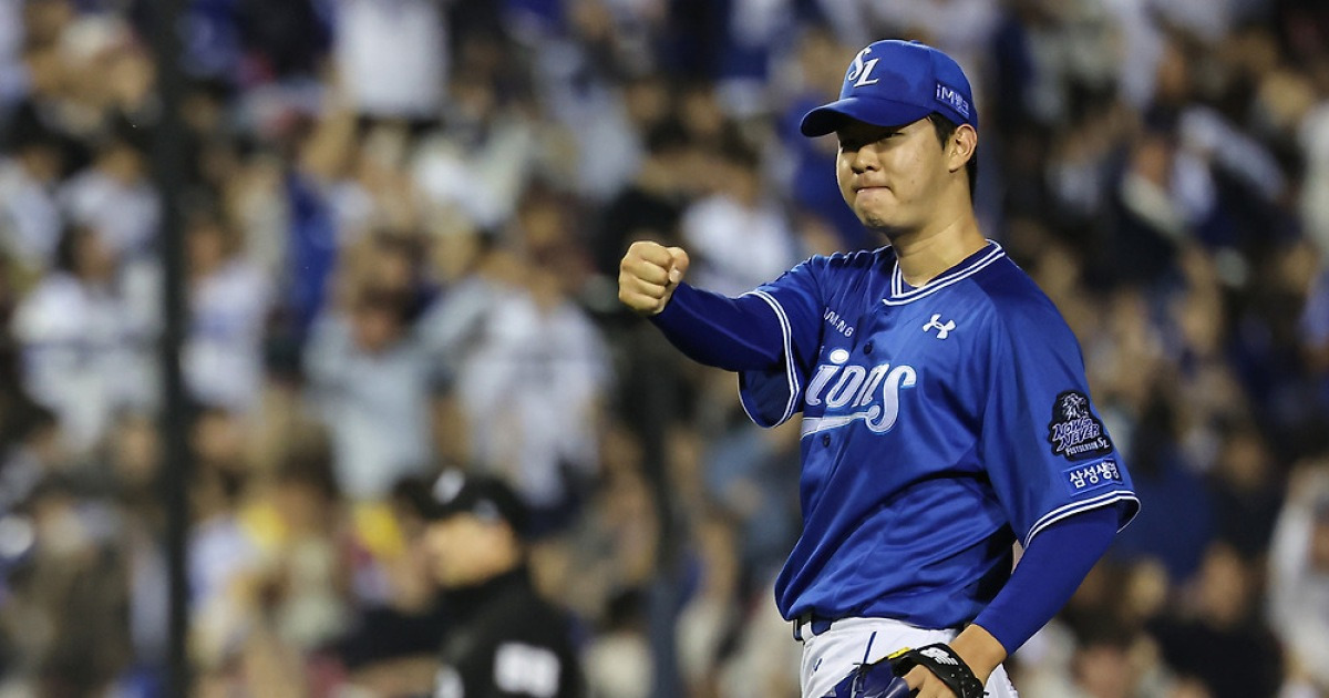 '깜짝 선발' 황동재, 기대 이상의 호투…LG전 3이닝 무실점[PO3]