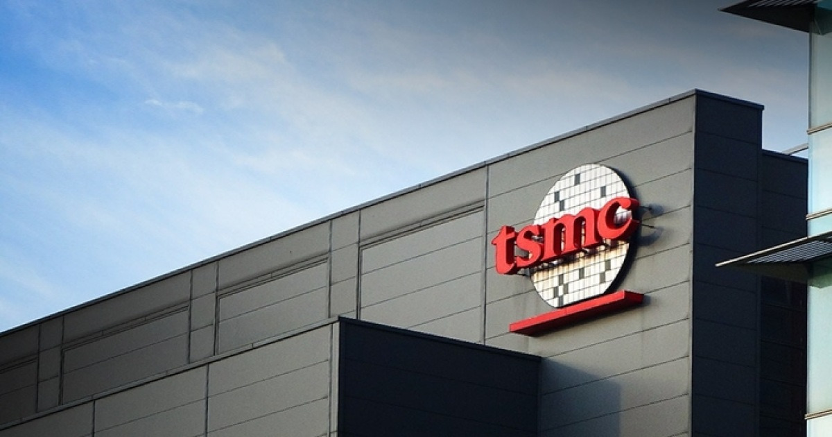 ‘AI 바람’ 탄 TSMC, 순익 54% 급증…엔비디아 ‘생산차질’ 긴장도