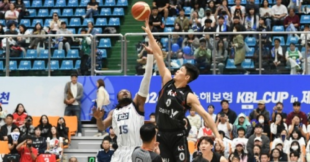 프로농구 개막부터 우승 후보 KCC-kt '빅 매치' 맞대결