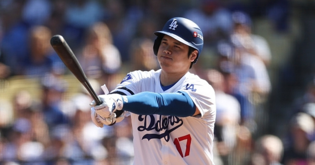 19타수 무안타 10K인데? '1번 타자' 오타니 그대로 밀어붙인다...다저스, NLCS 3차전 라인업 공개