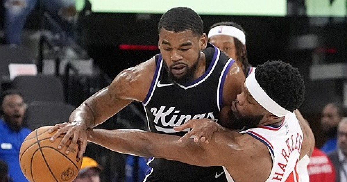 Kings Clippers Basketball