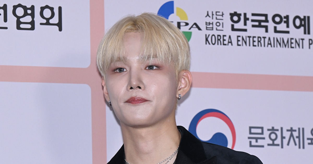 CIX 승훈, 힙하게 브이 [포토엔HD]