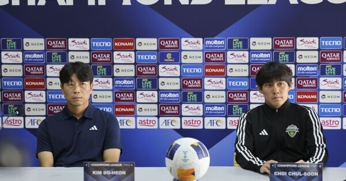 ‘ACL2’ 3연승 노리는 전북...김두현 감독 “요르단 국대 보유한 상대, 방심 않고 잘 준비할 것”