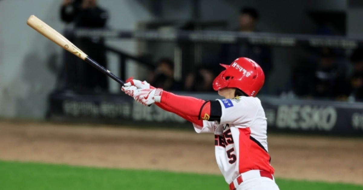 KIA 파죽의 2연승으로 V12 확률 90%까지 높였다…양현종은 36세 7개월22일로 한국시리즈 국내선수 최고령 선발승 기록경신