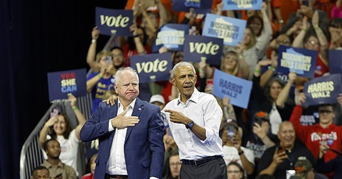 USA WISCONSIN WALZ OBAMA