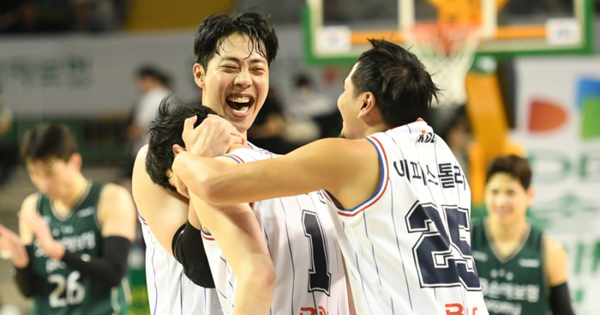 벤치의 힘으로 3연패 탈출한 KCC, DB는 4연패