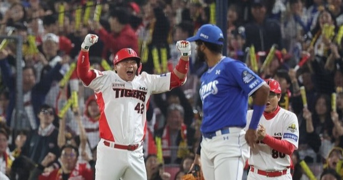 '무려 37년 만에 광주서 우승 만끽' KIA, 김태군 결승타+박찬호 쐐기타까지! 드디어 'V12' [KS5]