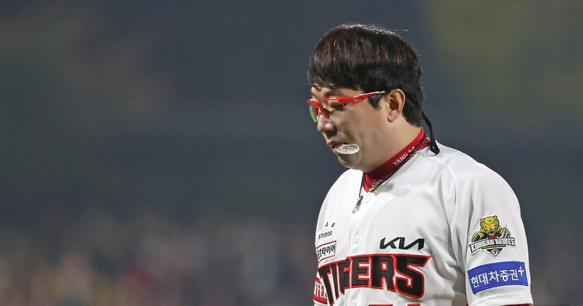 우승 눈앞서 흔들린 KIA 양현종…홈런 3방에 5실점하고 강판[KS5]