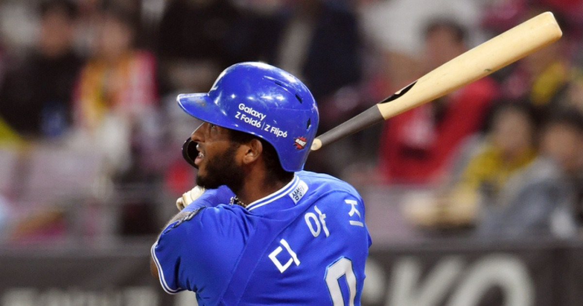 ‘대포 또 대포’ 디아즈, KBO 새 역사 썼다…PS 최초 ‘연타석 홈런 2회’ 대기록 [KS5]