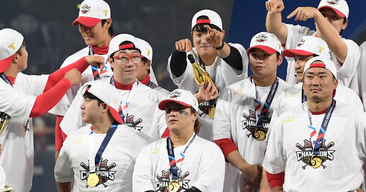 [포토] KS MVP 김선빈 '두근두근'