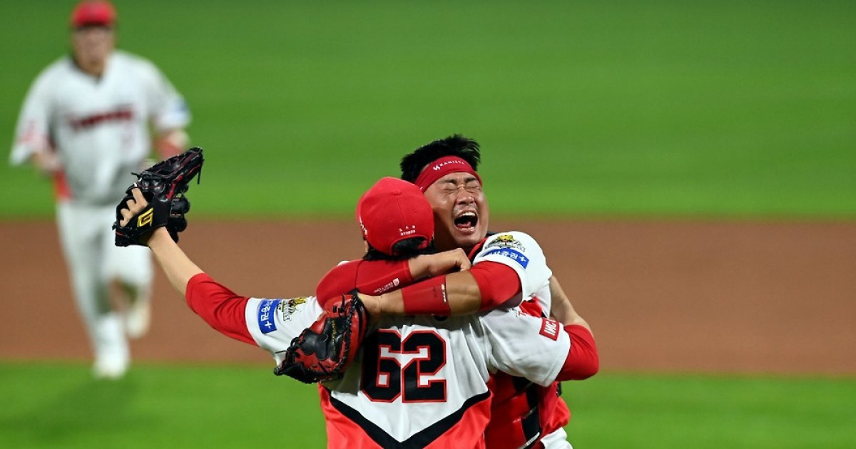 아쉽게 KS MVP 놓친 김태군의 유쾌한 농담 “팀 자체 MVP는 없나요?”