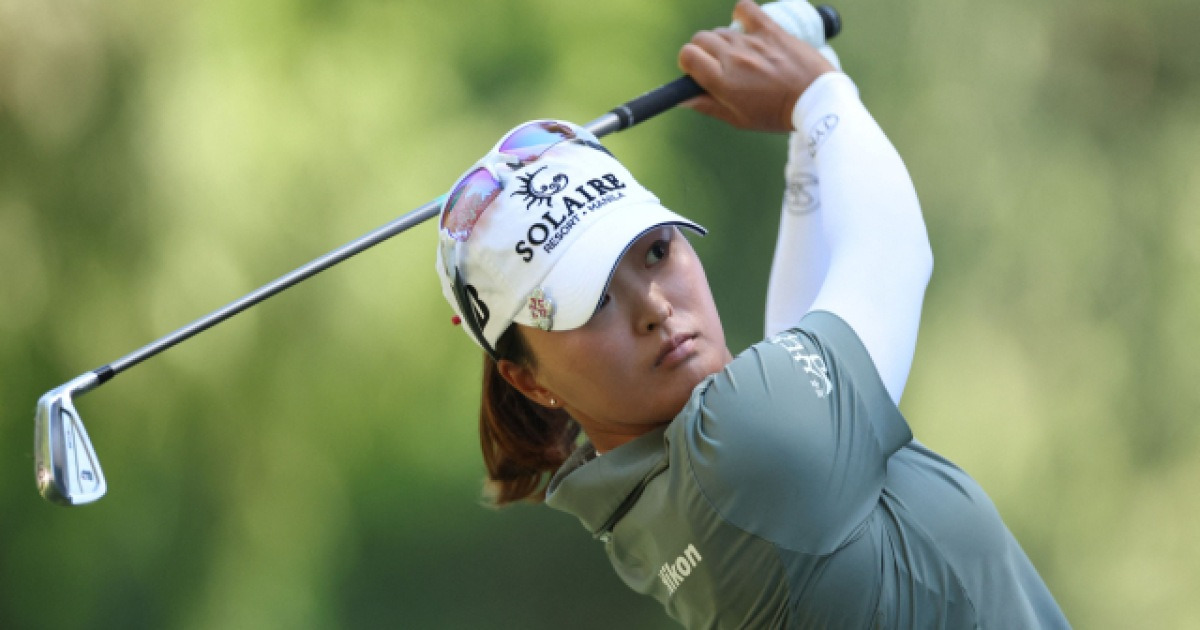 LPGA 일본 출정 13명 중 12명 ‘女골프 한·일전’···고진영, 日상금 1위 다케다와 한 조 맞대결