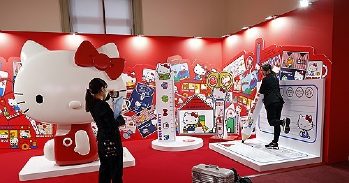 JAPAN HELLO KITTY EXHIBITION