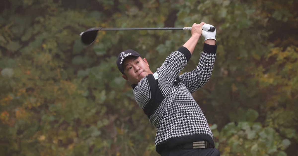 김민준, KPGA 동아회원권그룹 2R 선두…"톱10 진입 목표"