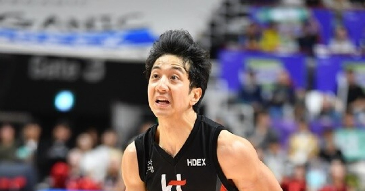 [BK 리뷰] ‘허훈-해먼즈 4Q 동시 지배’ KT, DB에 역전승