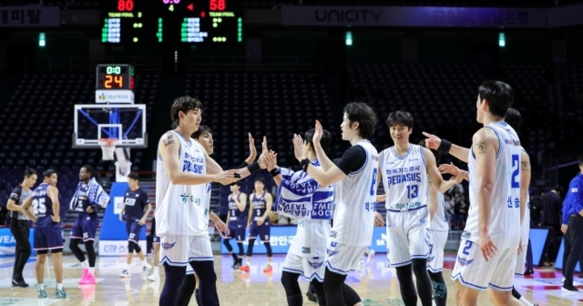‘22점차 대승’ KOGAS 대폭발! KCC 꺾고 4연승 및 3년 만에 1위 올라…SK, LG 꺾고 2연승 행진 [KBL]