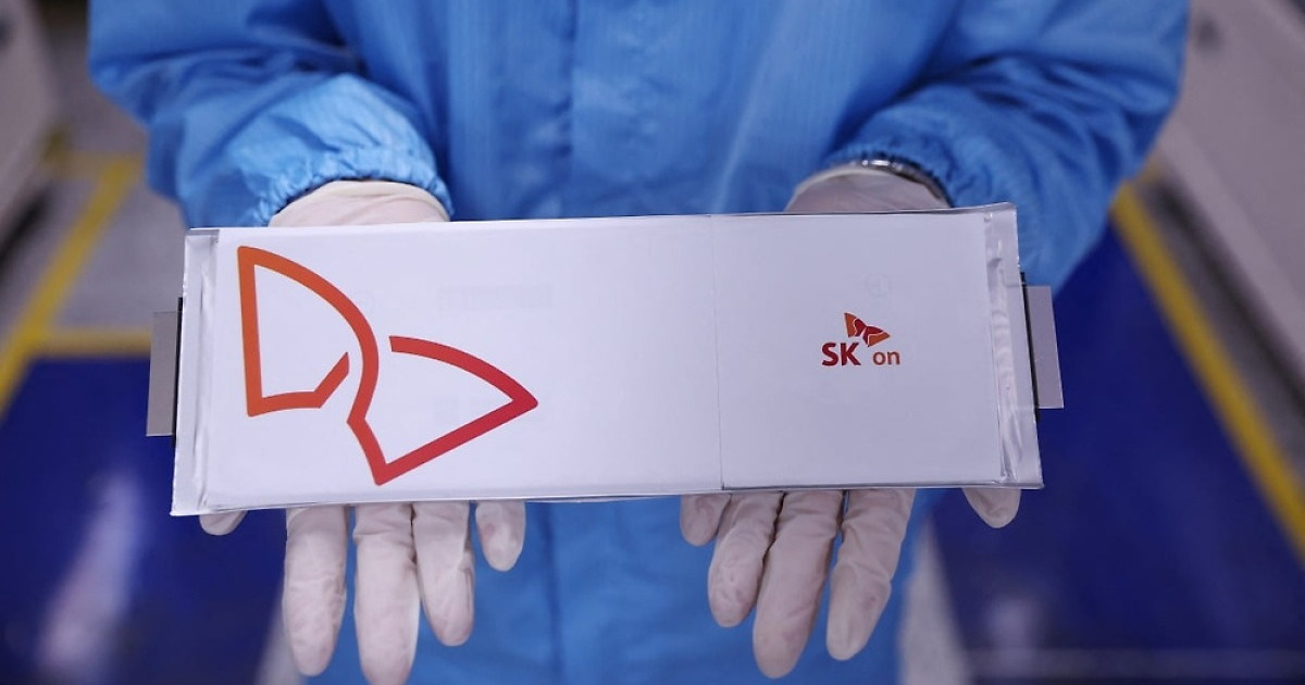 SK이노, 3Q 영업손실 4322억…SK온은 3년 만에 적자 탈출