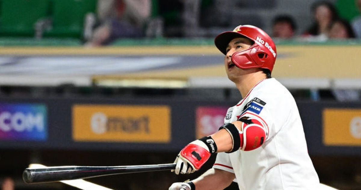 '최정 1호 계약 예약+허경민 옵트아웃+서진용 재수' KBO, FA 명단 공시...20명 신청→외부 영입 2명 가능 [공식발표]