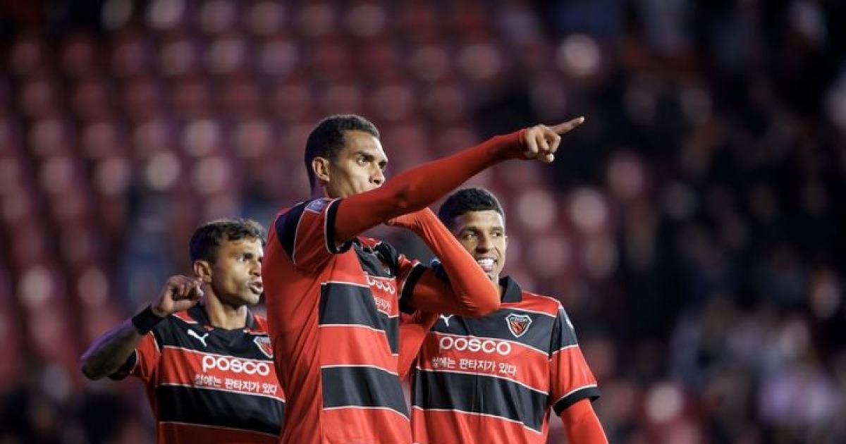 프로축구 포항, 최강희 없는 산둥 4-2 꺾고 ACLE 7위