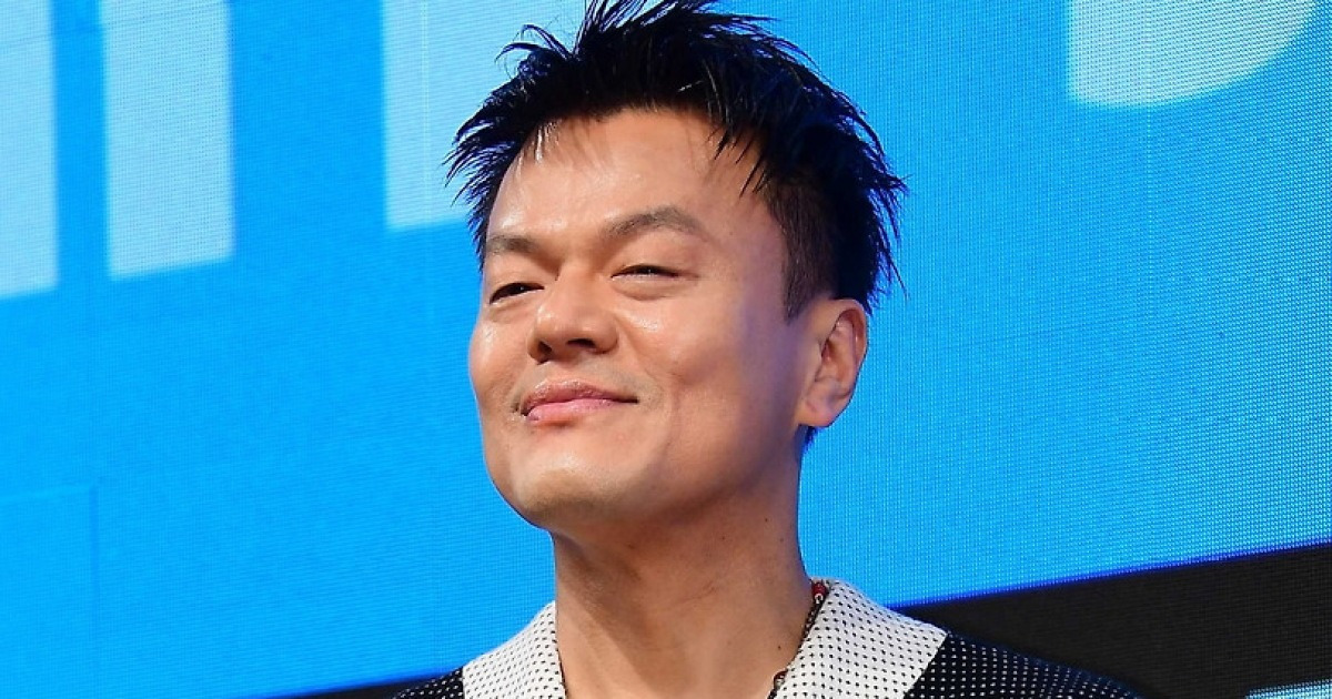 '52세' 박진영, 방시혁과 절친인 줄 알았는데…25년 '찐친' 따로 있었다 ('BYOB')