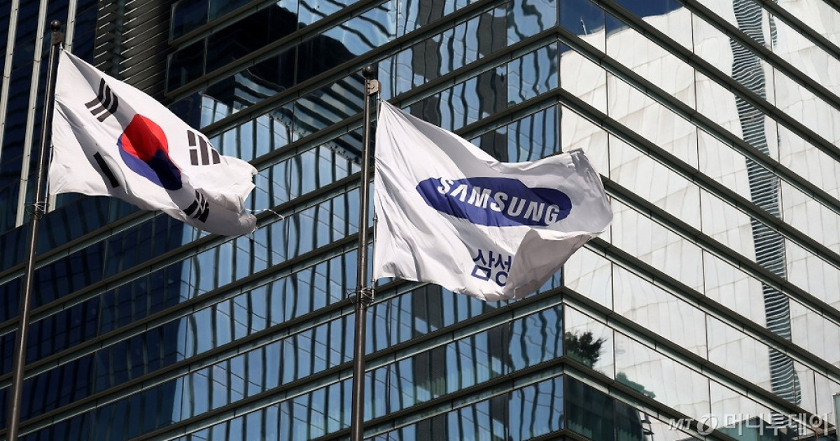 "초고용량 eSSD, 내년도 잘 팔린다"…삼성·SK하이닉스 'QLC 승부'